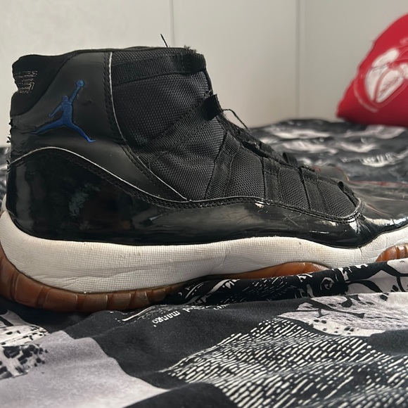Jordan | Shoes | Jordan 1 Retro With Blue Logo On Back | Poshmark